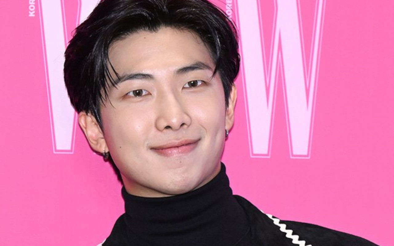 Rm Bakal Tutup Tahun 2022 4 Member Bts Diperkirakan Susul Debut Solo 2023