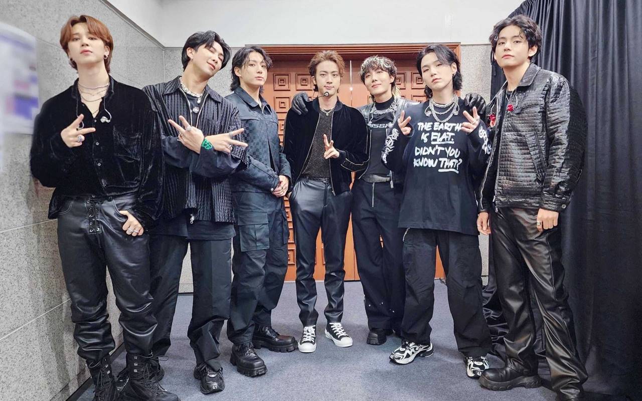 BTS Cetak Sejarah di Grammy Awards, Perdana Lagu Berbahasa Korea Dapat ...