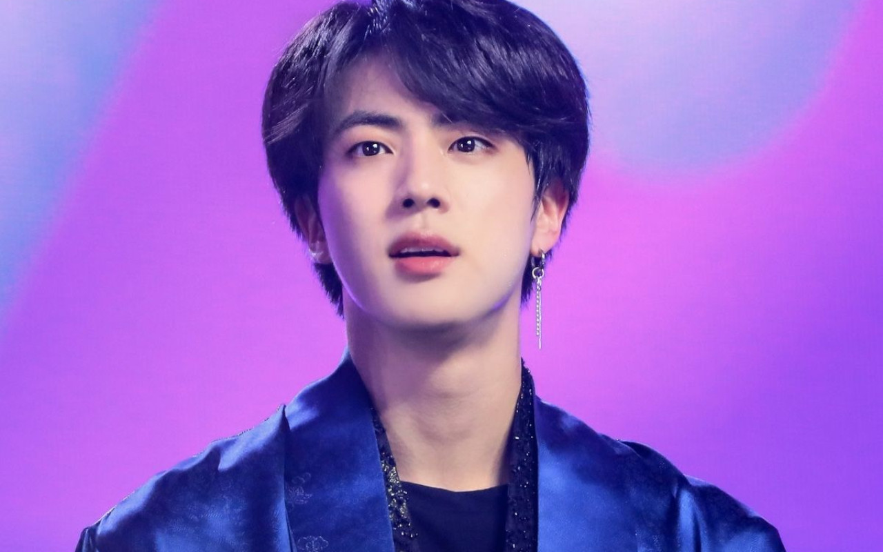 Superstar Dunia, Foto Jin BTS Justru Tak Dikenali Penyanyi Junior
