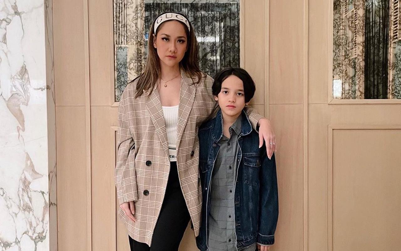 BCL Beber Reaksi Ikhlas Noah Sang Putra Setiap Kali Ada Acara Bertema ...