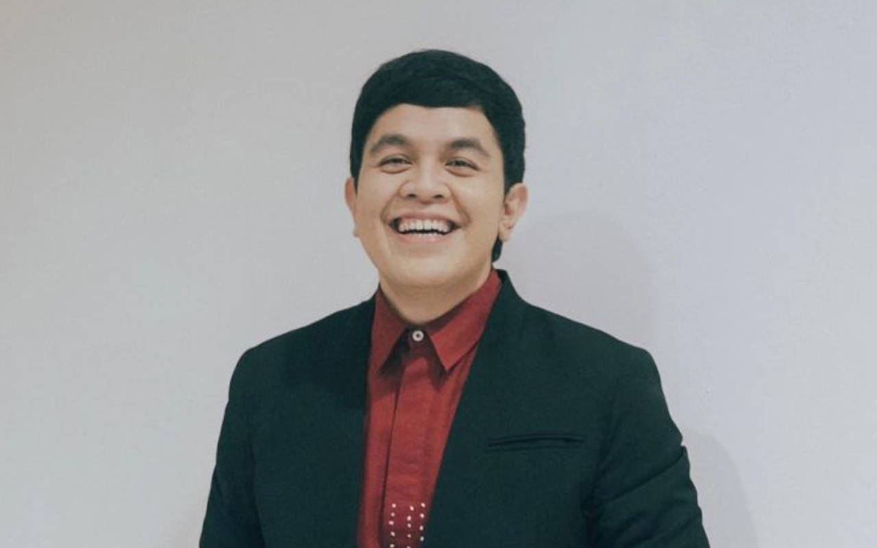 Tulus Foto Selfie Bersama Kangguru, Jadi Sorotan Publik