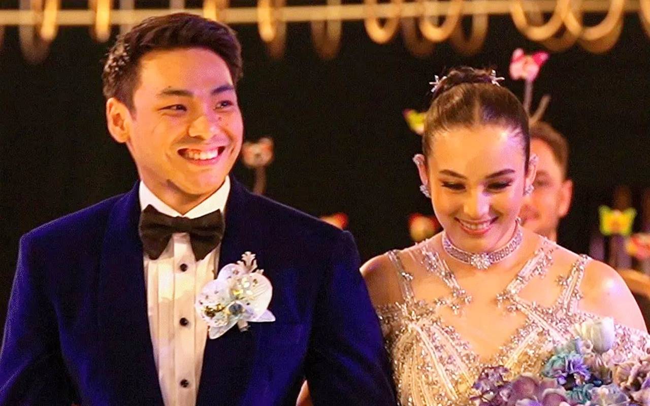 Upacara Pernikahan Chelsea Islan dan Rob Clinton Ternyata Dihadiri ...