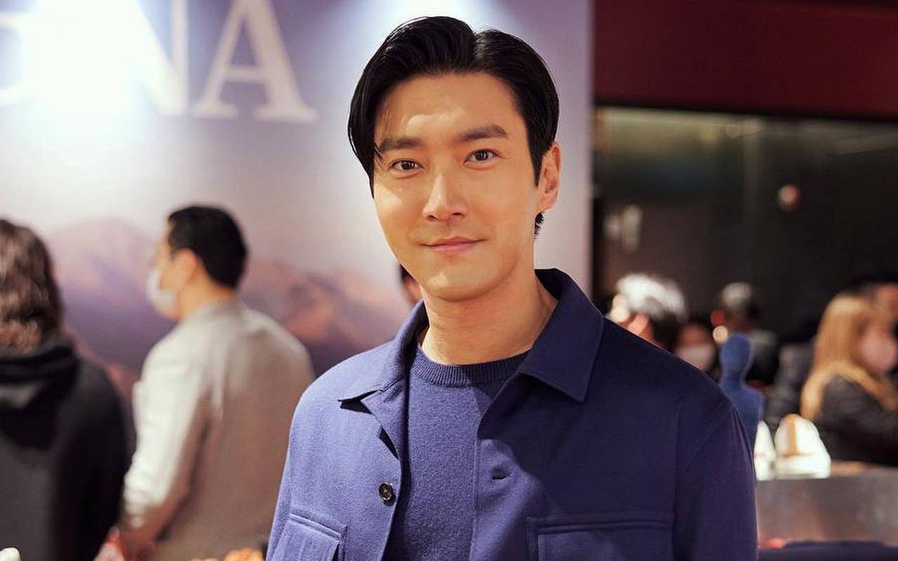 Siwon Super Junior Bangga Bisa Penuhi Kewajiban Wamil