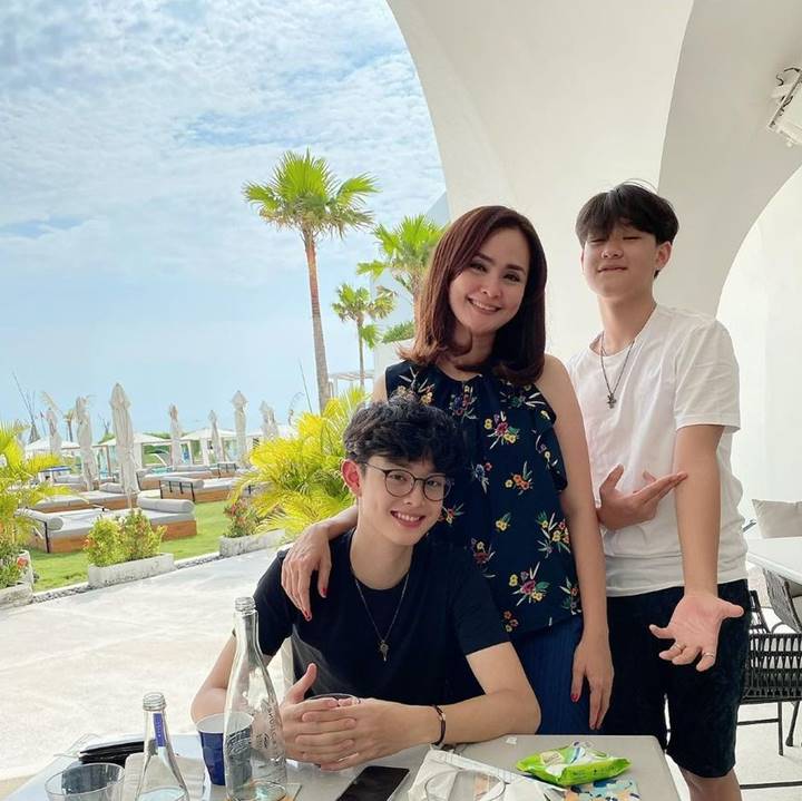 Keluarga Visual, Gabriel Prince Pamer Momen Hangat Bareng Sang Mama di ...