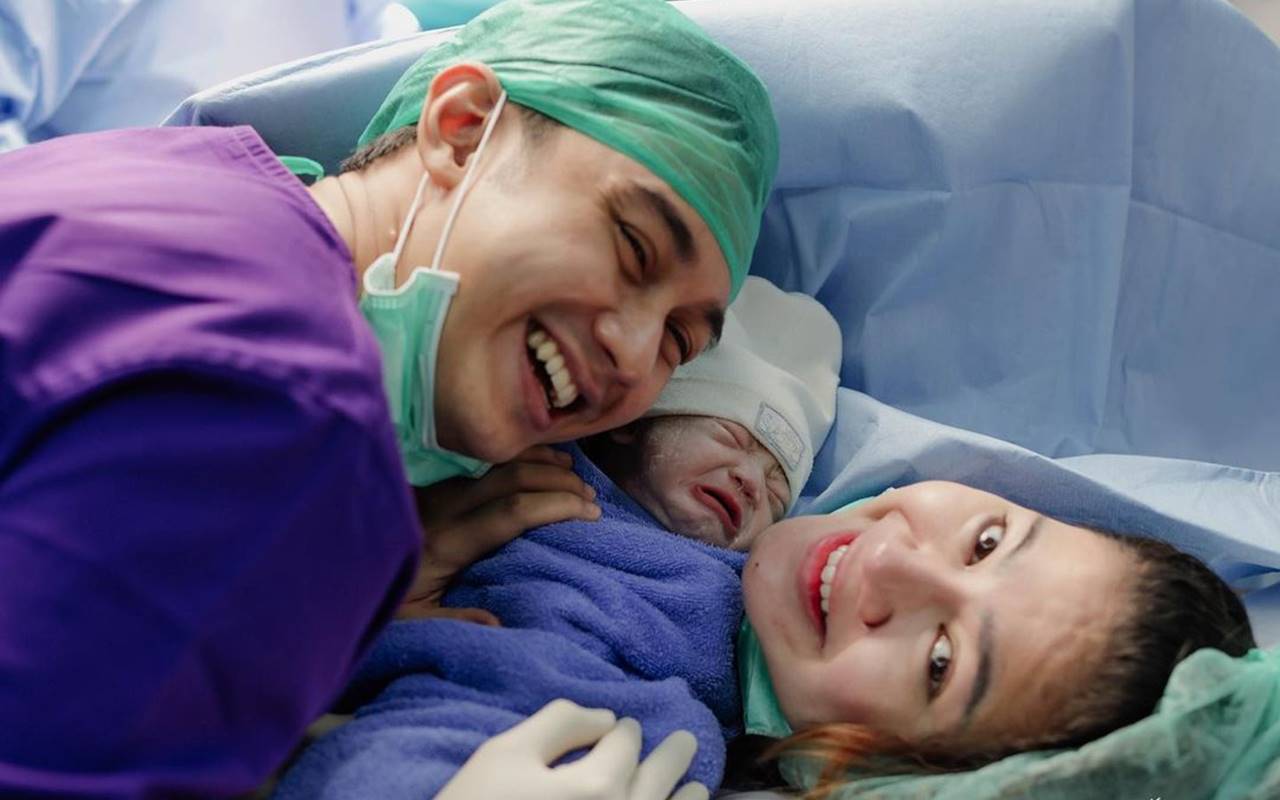 Felicya Angelista Lahiran Anak Kedua, Perlakuan Caesar Hito di Ruang ...