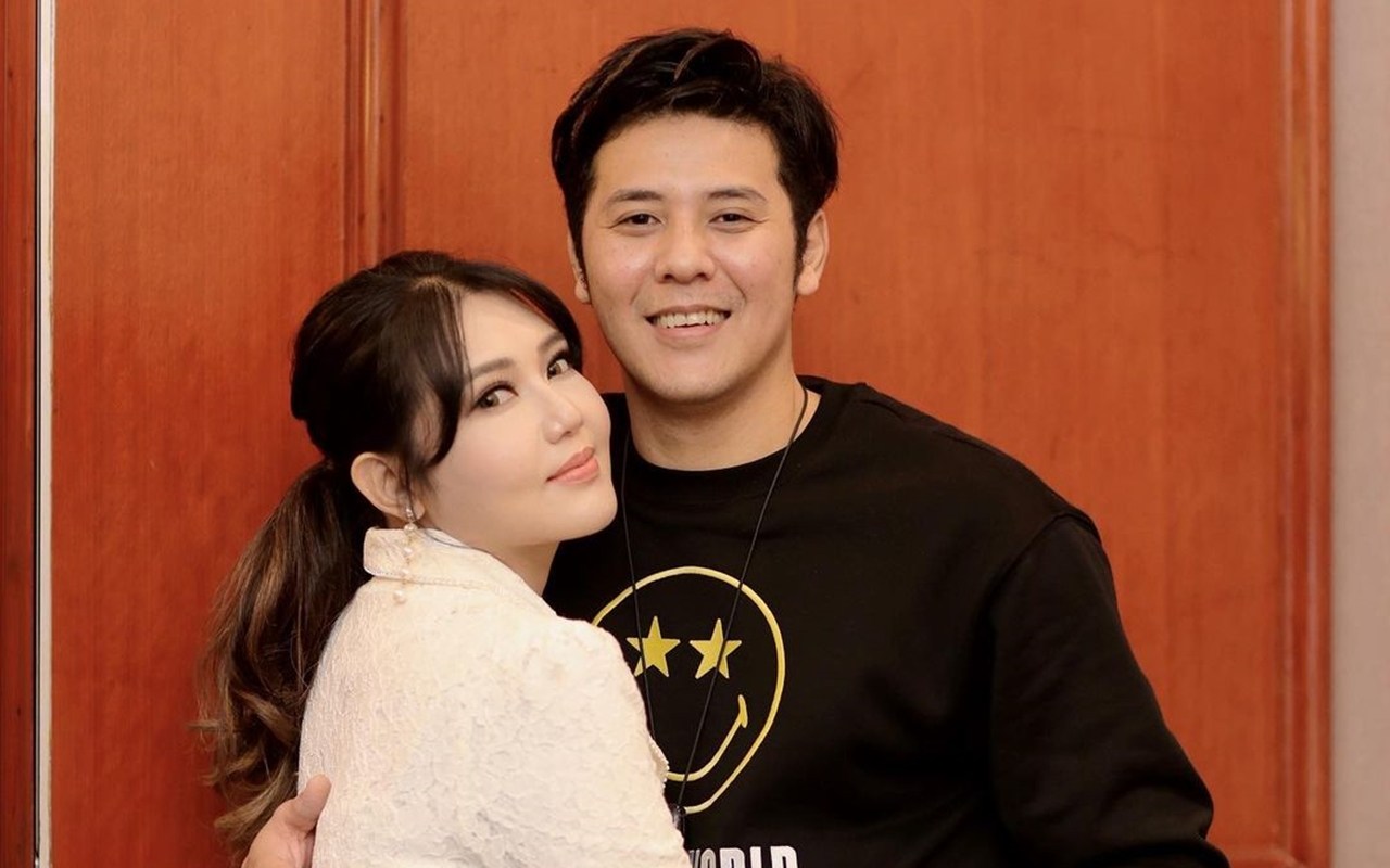 Via Vallen Bereaksi Usai Suami Mendadak Terseret Isu Video Syur, Momen ...