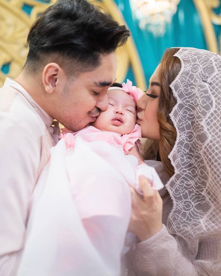 Siti Badriah dan Krisjiana Baharudin