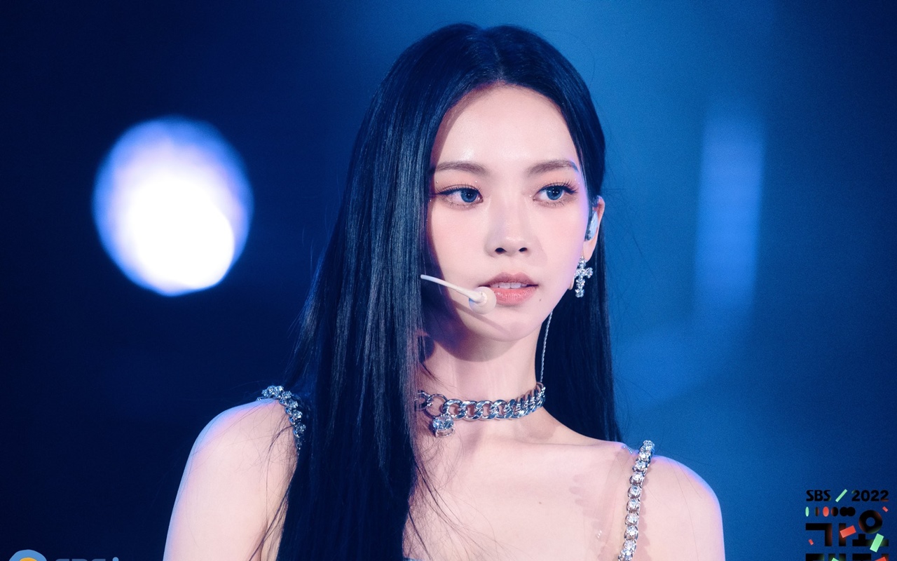 SBS Gayo Daejun 2022: Fancam Karina aespa Viral, dari Visual Sampai Outfit Seksi Curi Perhatian