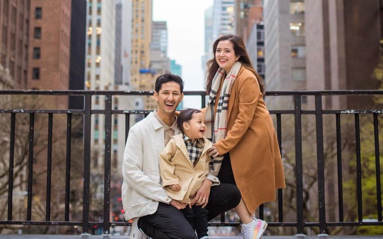 Tasya Kamila Lahiran Tepat Tahun Baru 2023, Putra Sulung Mellow Belum Temui Adik Bayi