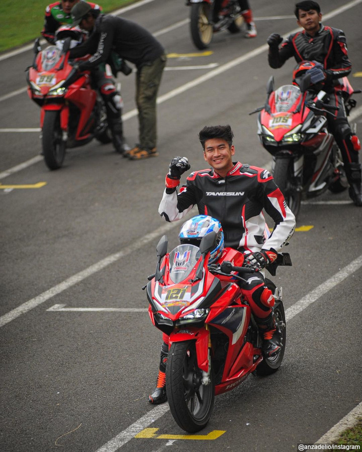 Cool Bak Pembalap Pro