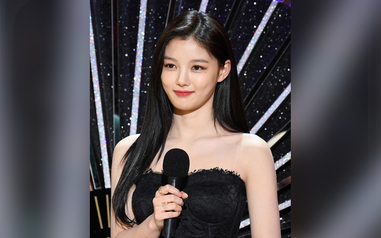Kim Yoo Jung Makin Dewasa Pesona Seksi Sekaligus Sehat Auto Bikin Iri