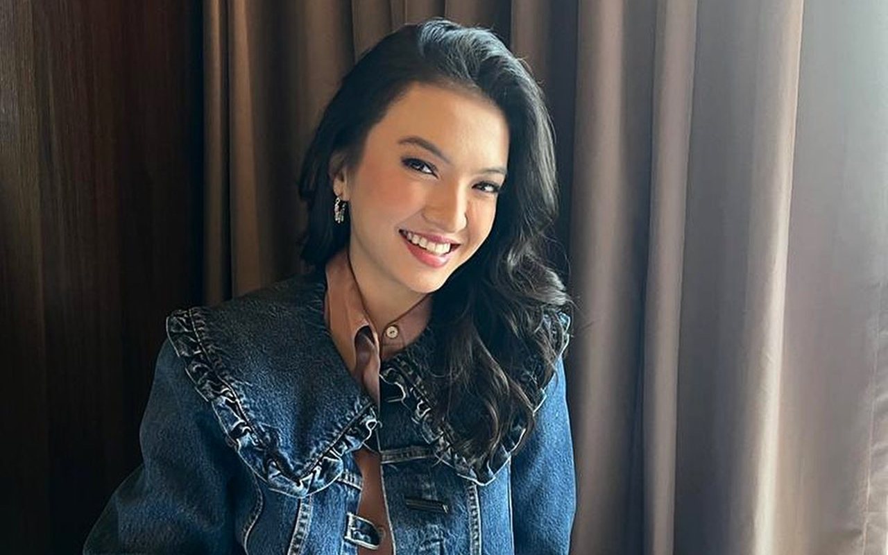 Diam-Diam Sultan, Raline Shah Mendadak Trending Usai Terbangkan Pesawat di Miami