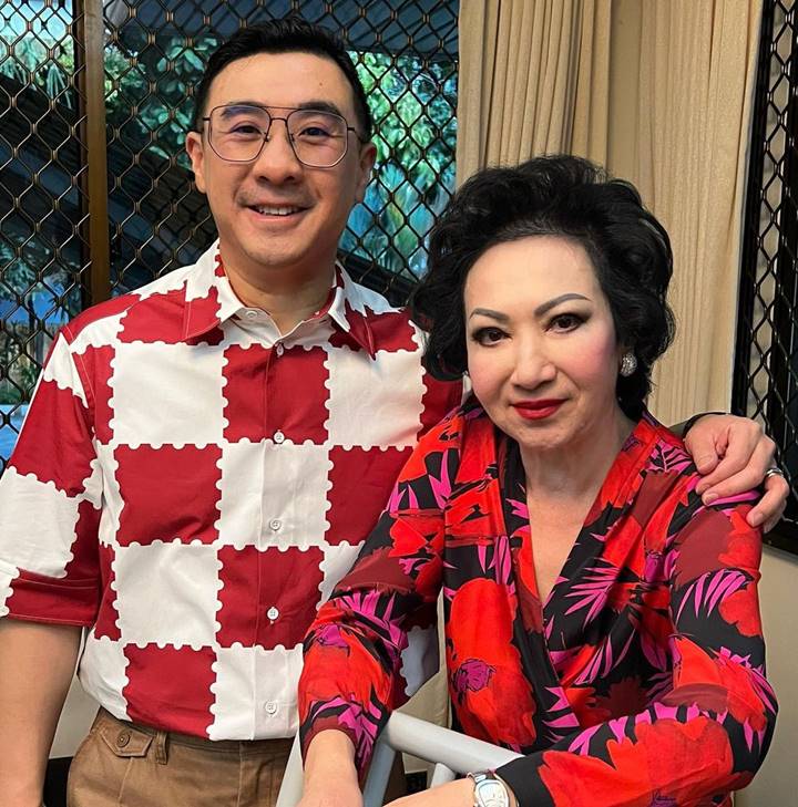 Isu Pacar Baru Luna Maya, Intip 10 Pesona Charming Axton Salim