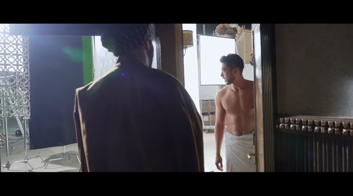 Hyun Bin Pamer Abs Untuk Film 'The Point Men' Bikin Heboh