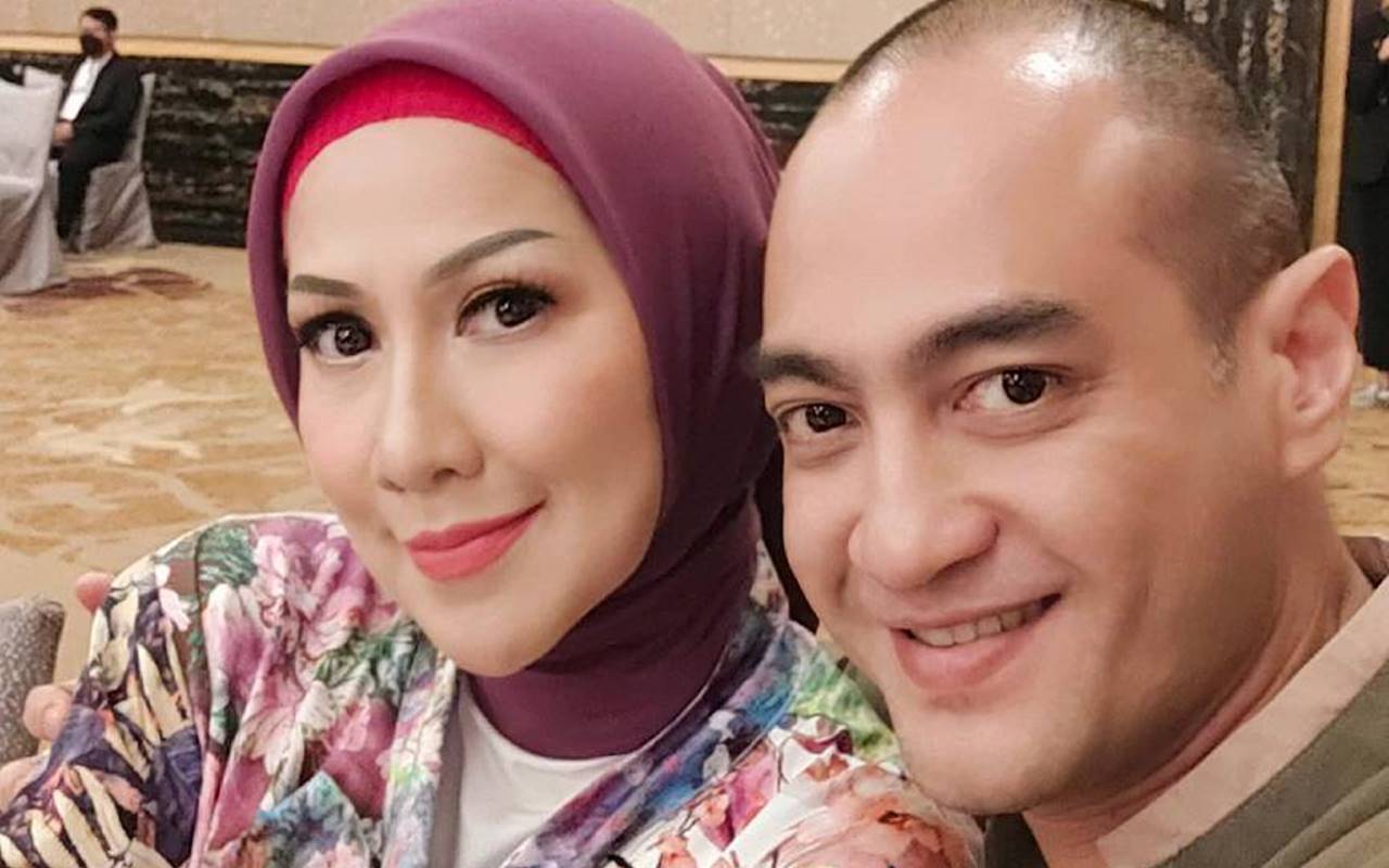 Bibir Ferry Irawan Robek Diduga Ulah Venna Melinda Sebelum Insiden di Kediri