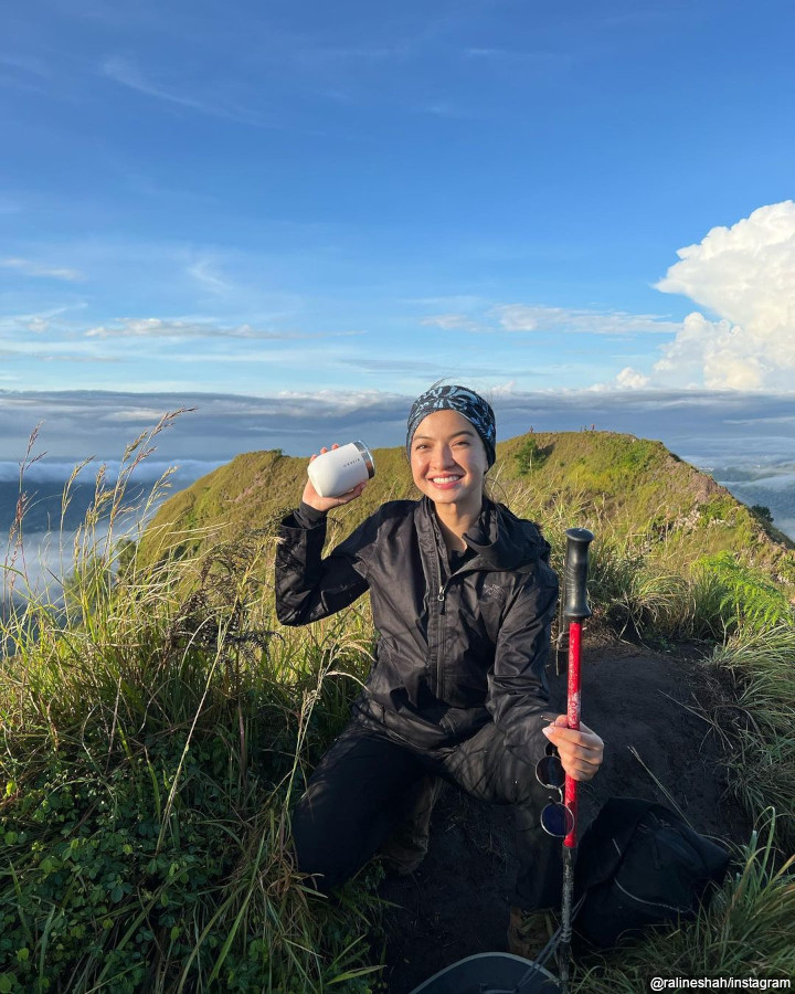 Al Ghazali Taklukkan Semeru, 10 Seleb Ini Berjiwa Petualang Hobi ...