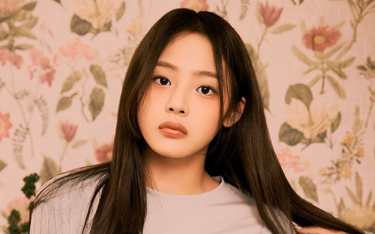 Foto Minji NewJeans di Acara Fansign Viral untuk Alasan yang Sangat ...