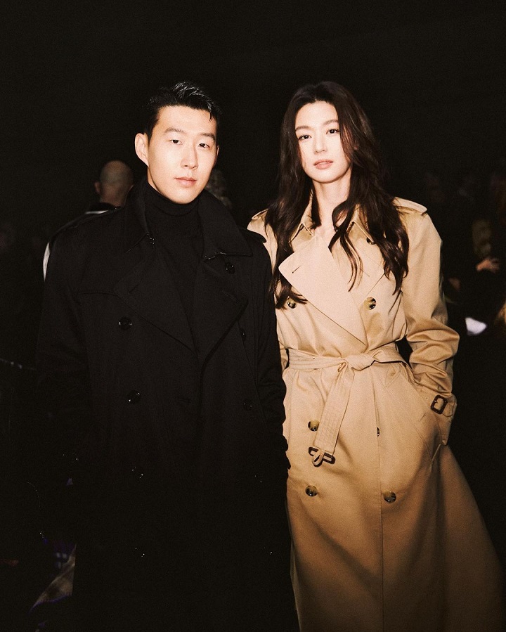 7 Potret Jun Ji Hyun dan Son Heung Min Hadiri London Fashion Week, Dua Pesohor KorSel Bertemu