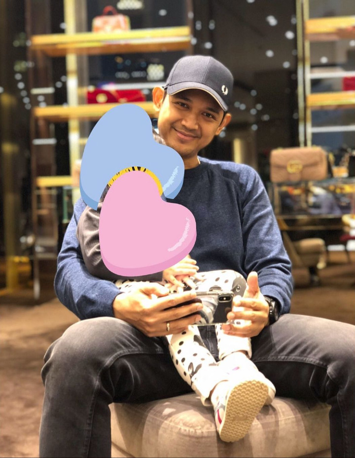 Arie Kriting dan Indah Pertamasari Tak Umbar Wajah Sang Bayi, 9 Artis ...