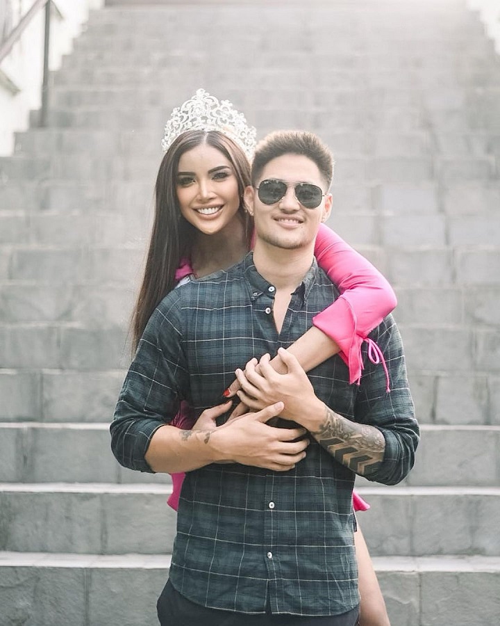 On The Lens: Millen Cyrus Gandeng Pacar Baru, Konser NCT Dream di ...