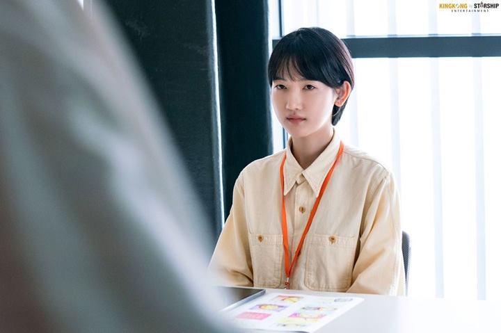 Ahn So Yo Pamerkan Persona Awet Muda di 'The Glory, Intip 7 Potretnya Yang Baby Face