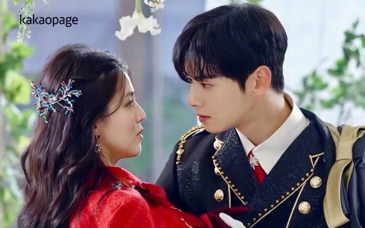 Visual Top Reuni, Cha Eunwoo ASTRO & Han So Hee Jejer Justru Dinilai ...