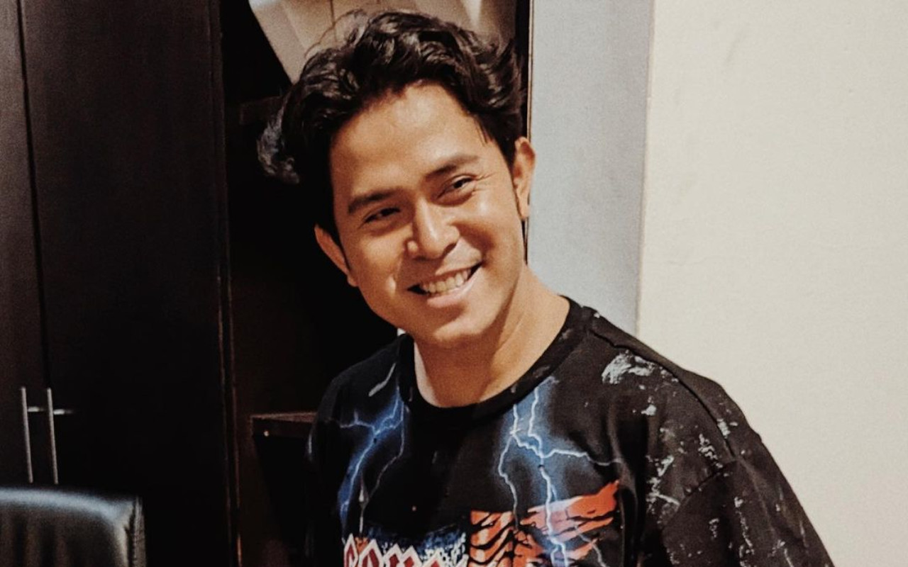 Lebaran di Indonesia, Cakra Khan Bungkam Ditanya Nasib Audisi 'America ...