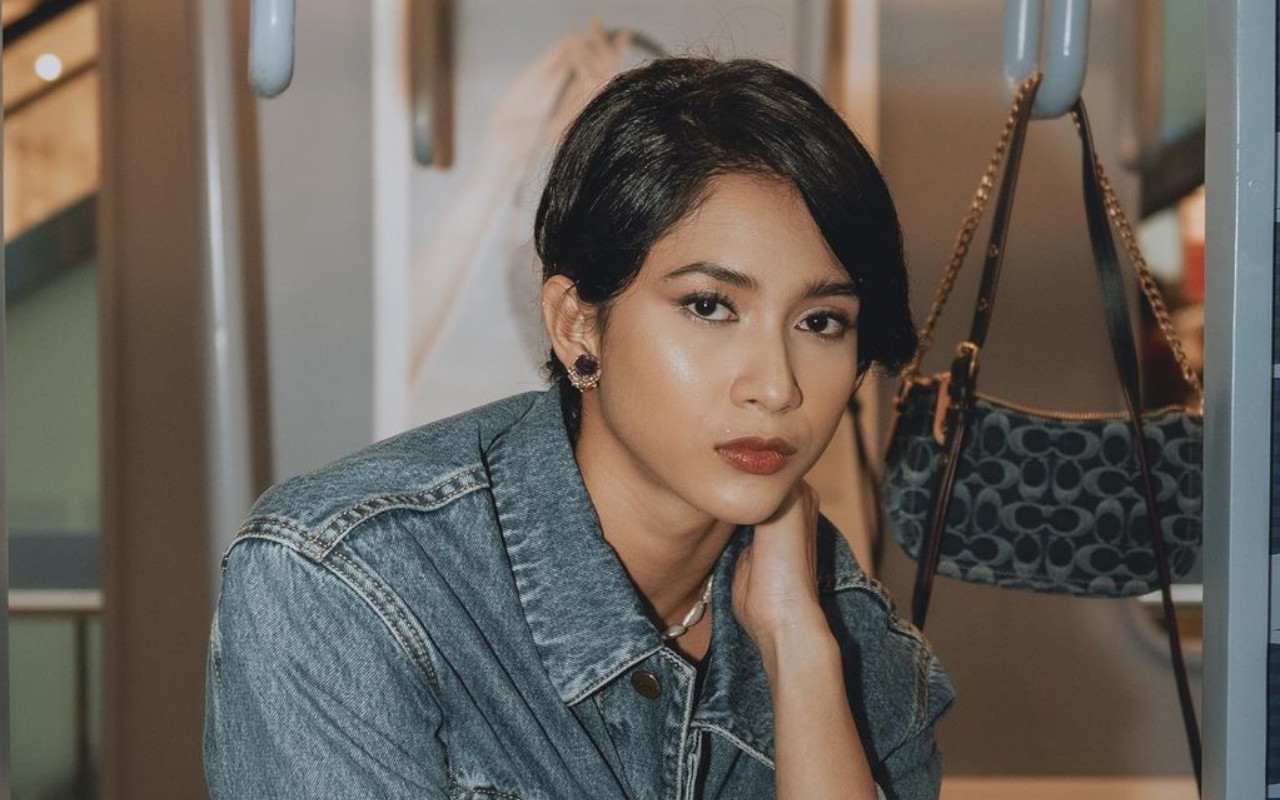 Tubuh Aghniny Haque Biru-biru Gegara Syuting Film Horor Perdana