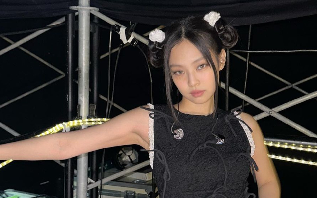 Outfit Seksi Jennie BLACKPINK di After-Party Met Gala Jadi Perhatian