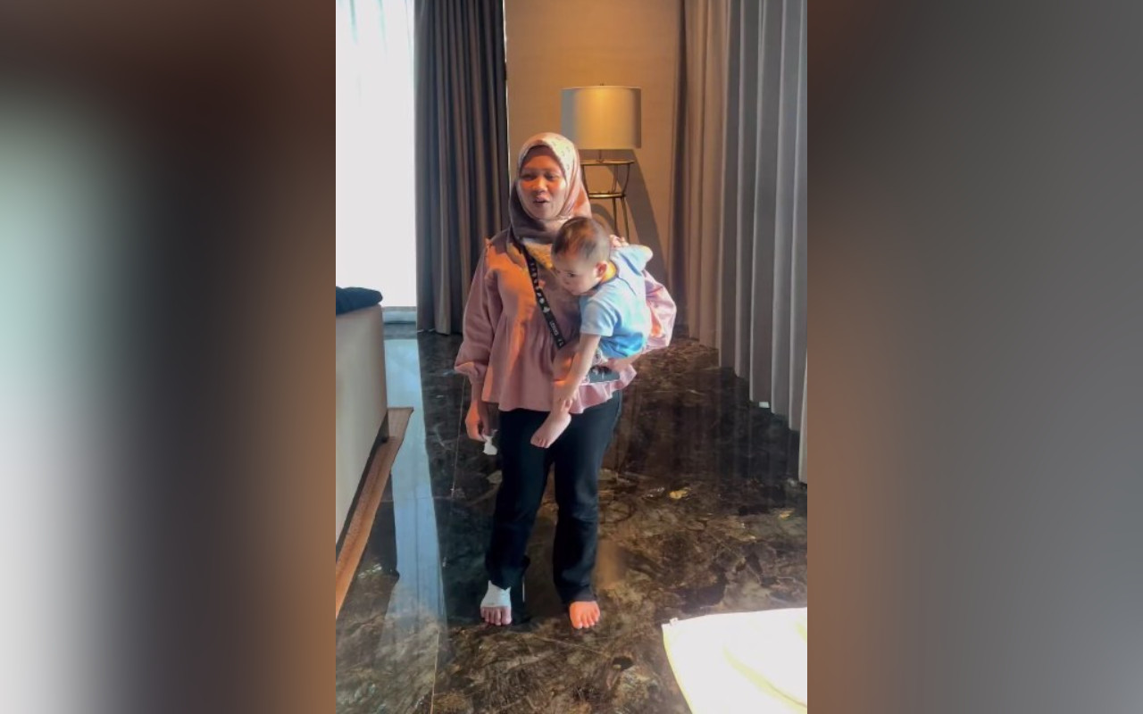 Ditinggal Mudik Sus Rini, Rayyanza Pamer Sikap Mandiri dan Tolak Dibantu Mbak Lala