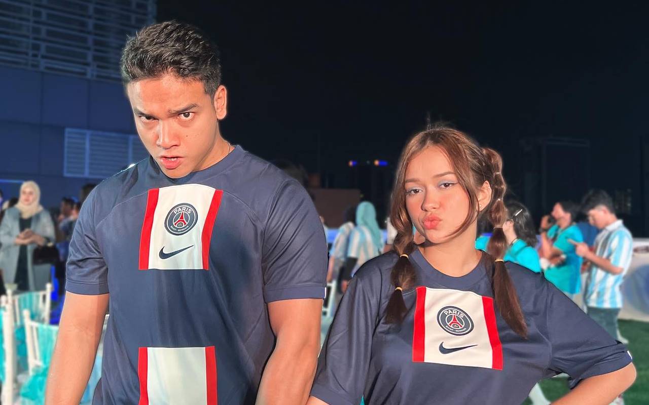 Fadly Faisal Tak Lepaskan Tangan Rebecca Klopper Selama Sang Kekasih ...