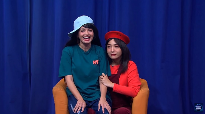 Cosplay Boneka Ria Enes