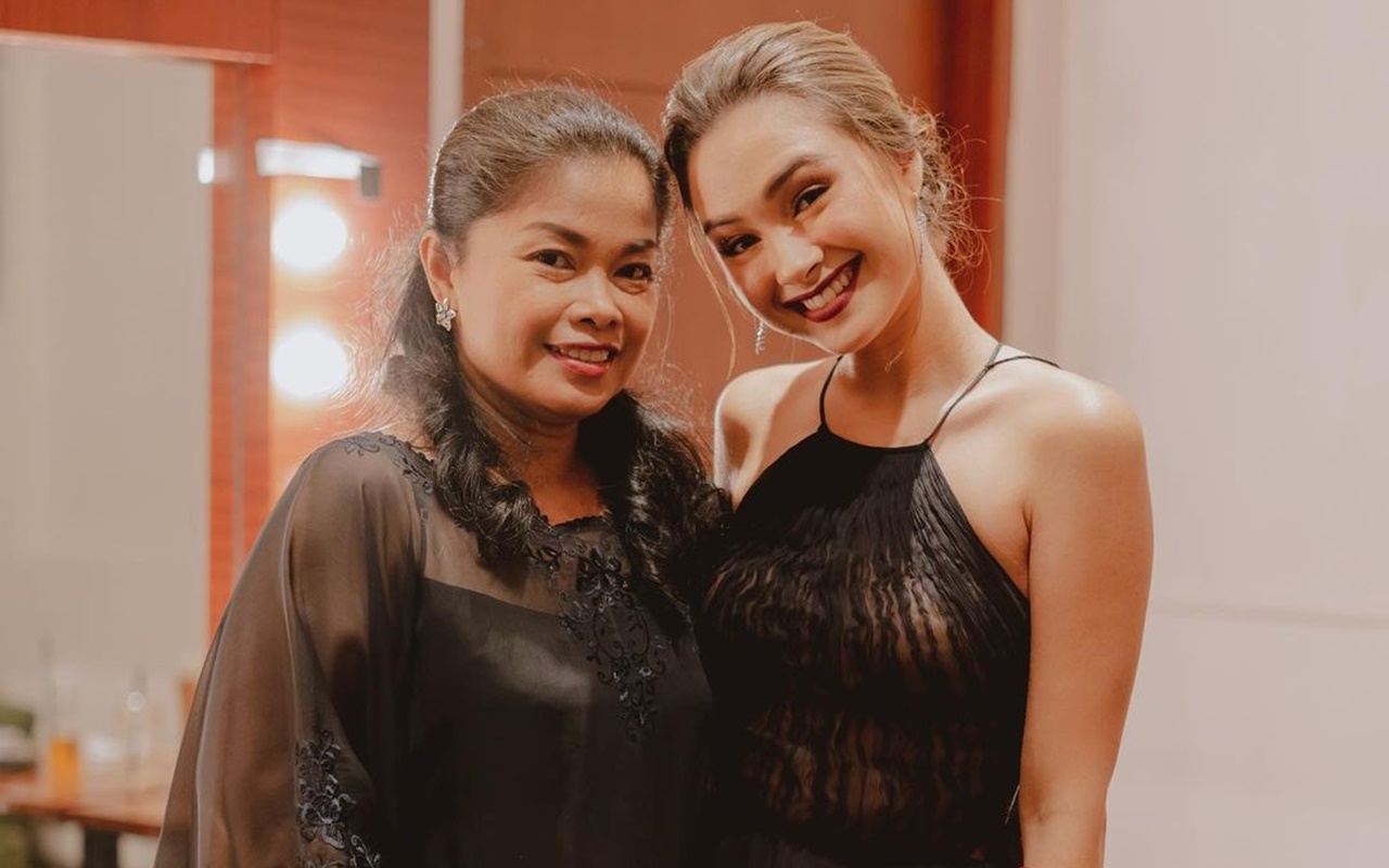 Ekspresi Julid Caitlin Halderman Kala Bertemu Orang yang Tak Disuka ...