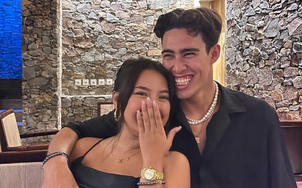 Blasteran Bule, Maternity Shoot Jennifer Coppen & Pasangan Bukti Cinta ...