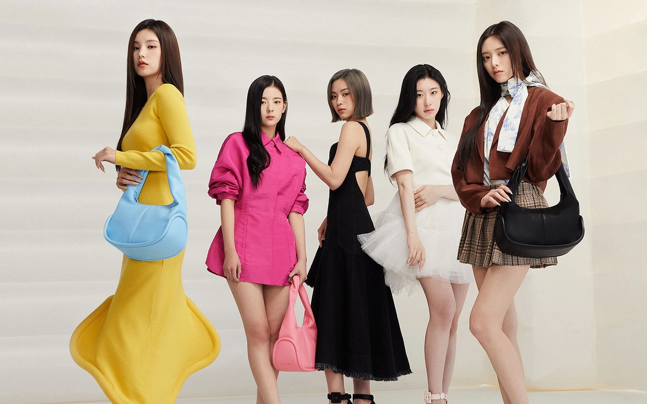 Visual ITZY Dipuji Usai Tampil Memikat Dengan Seragam Jelang Syuting ...