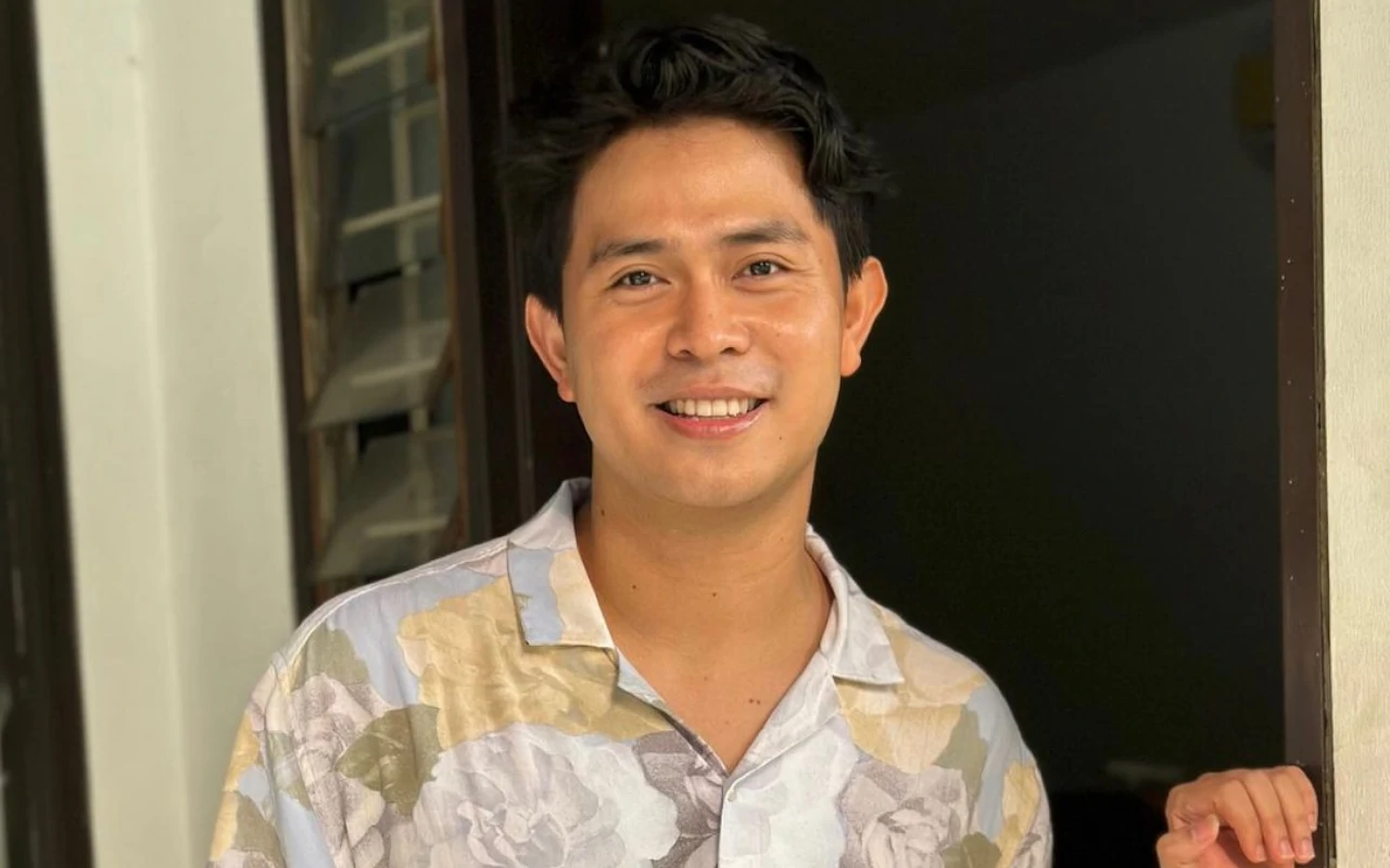 Sempat Dipertanyakan, Penampilan Cakra Khan di Panggung America's Got ...