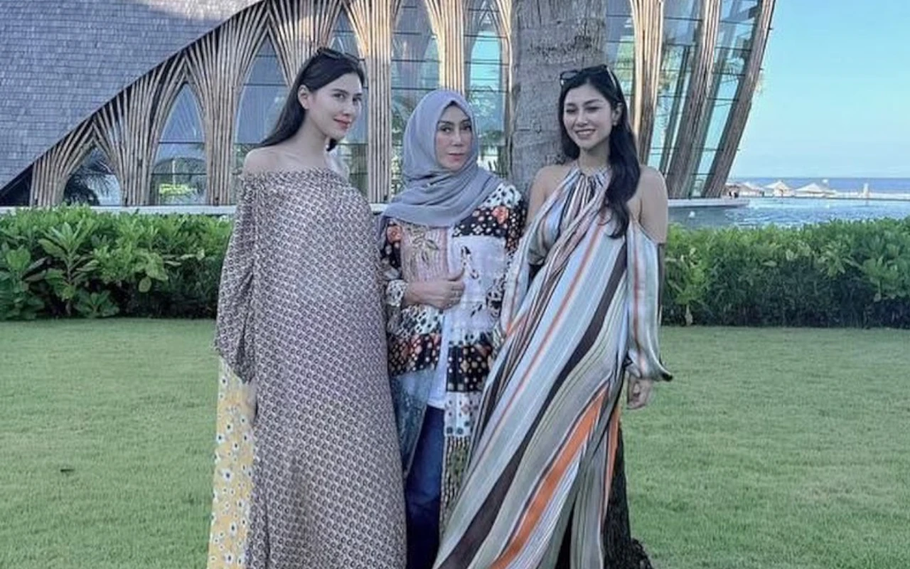Mama Amy Bela Syahnaz Sadiqah dan Nisya Ahmad Usai Video TikTok ...