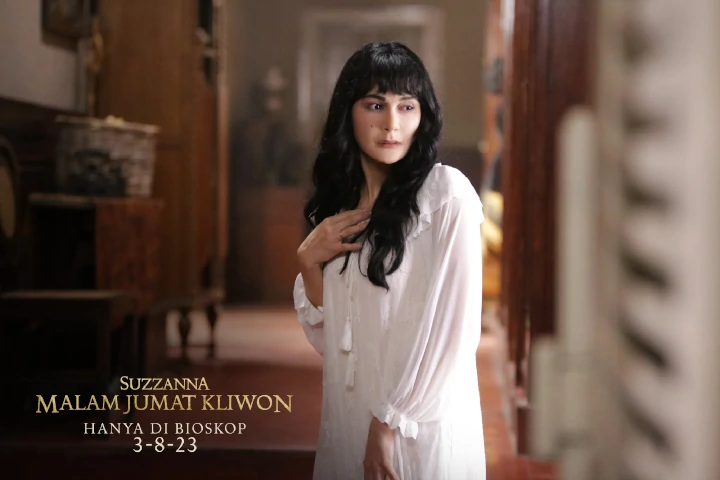 12 Ragam Peran Luna Maya di Film, 'Suzzanna: Malam Jumat Kliwon' Bikin Merinding