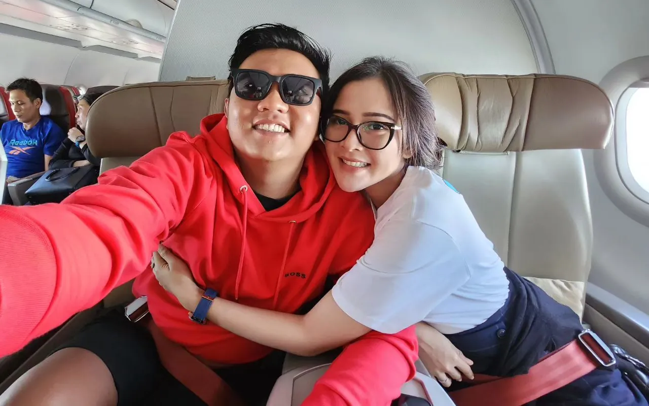 Denny Caknan Jalani Pemotretan Mewah dan Intim Bareng Bella Bonita