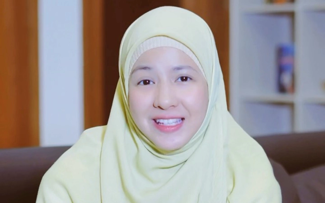 Natasha Rizki Dipuji Makin Cantik Tampil dengan Gigi Baru