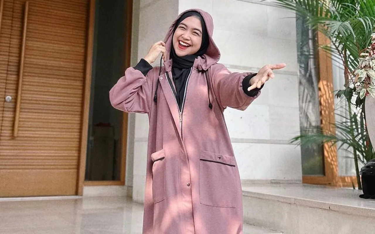 Ramaikan HUT RI ke-78, Ria Ricis Sulap Wajah Jadi Gambar Garuda Pancasila