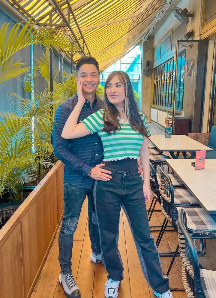 Indra Bekti Gak Direstui Rujuk oleh Ibu Aldila Jelita, 8 Artis Ini Tak ...