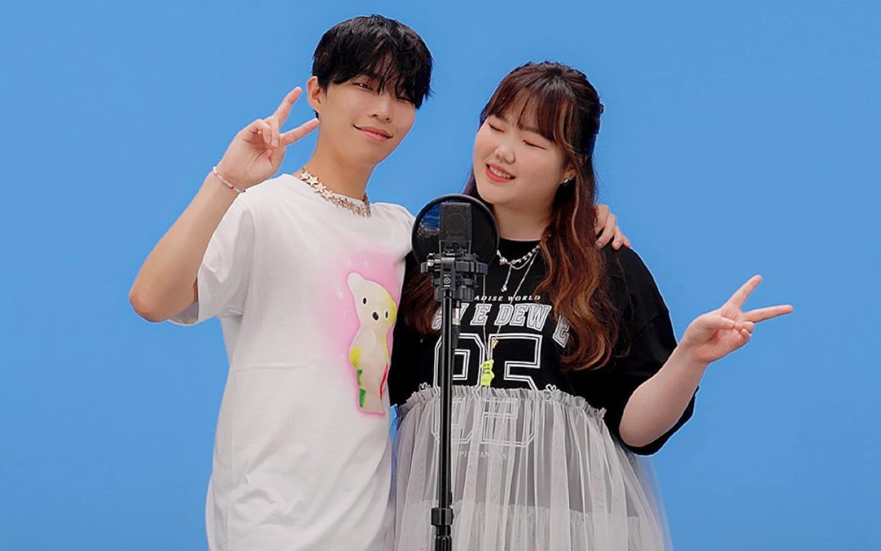 Siblings Banget, Lee Suhyun AKMU Sempatkan Jail ke Lee Chanhyuk Kala Nyanyi di 'Killing Voice'