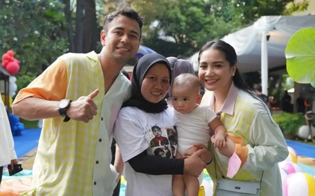 Sus Rini Dikenal Tajir Usai Jadi Pengasuh Rayyanza, Rumah Ortu di ...