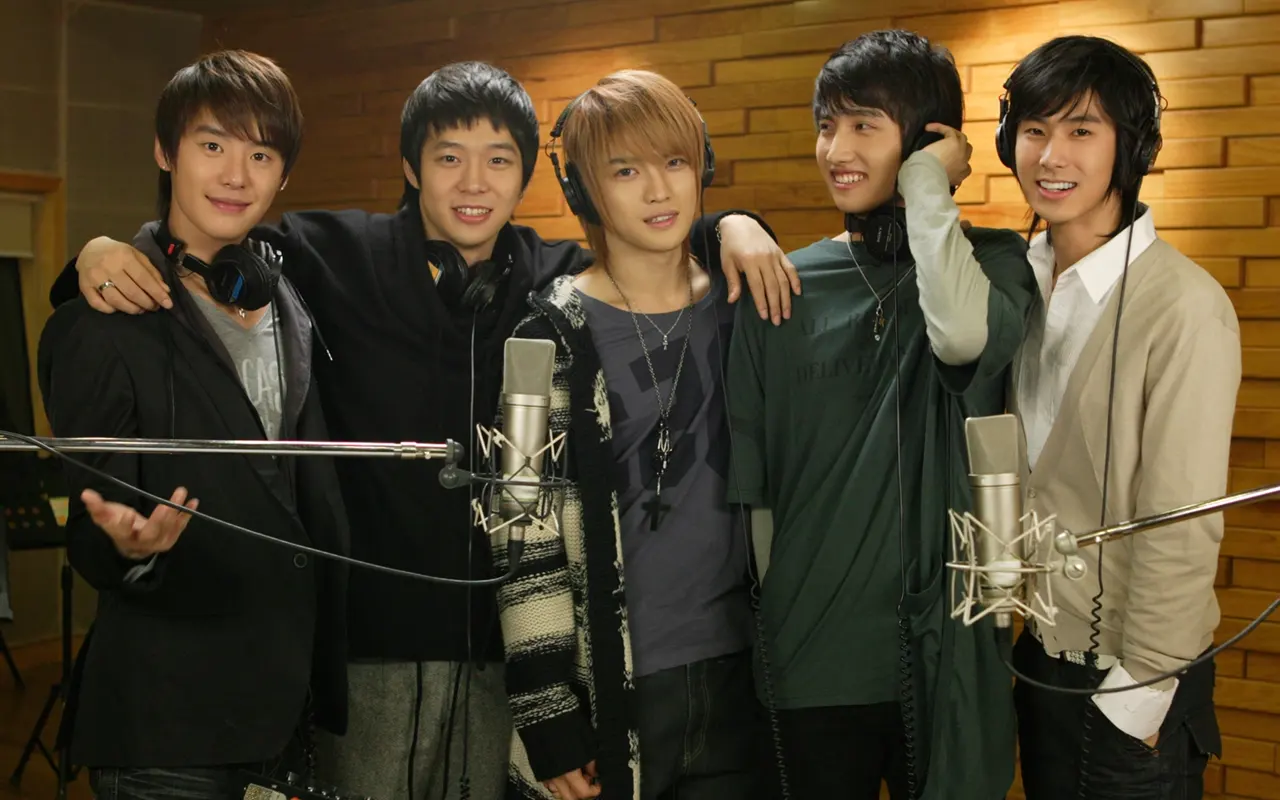 17 Tahun Berlalu, Salah Paham Fans TVXQ OT5 ke SM Entertainment Baru ...