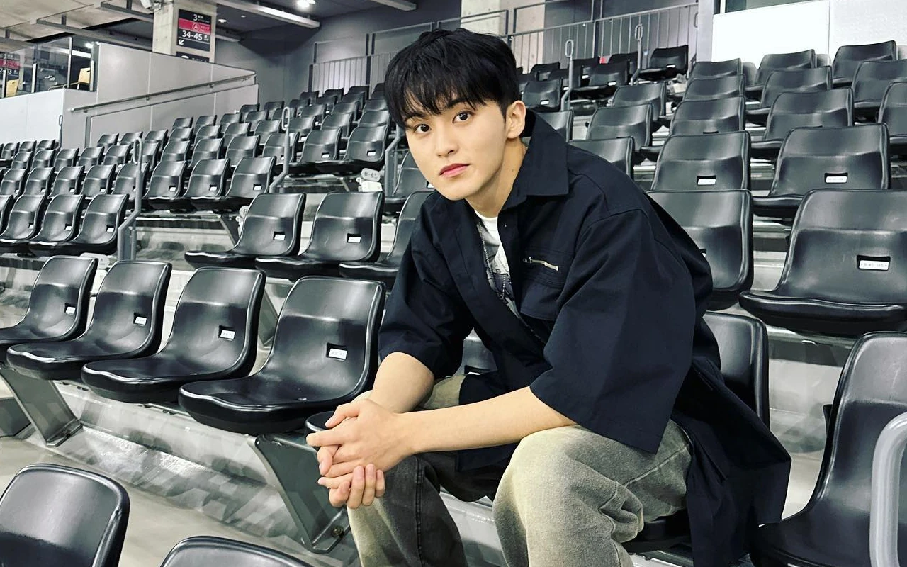 Outfit Mark Lee di Teaser NCT 127 'Fact Check' Dibuat Jauh Lebih Sopan ...