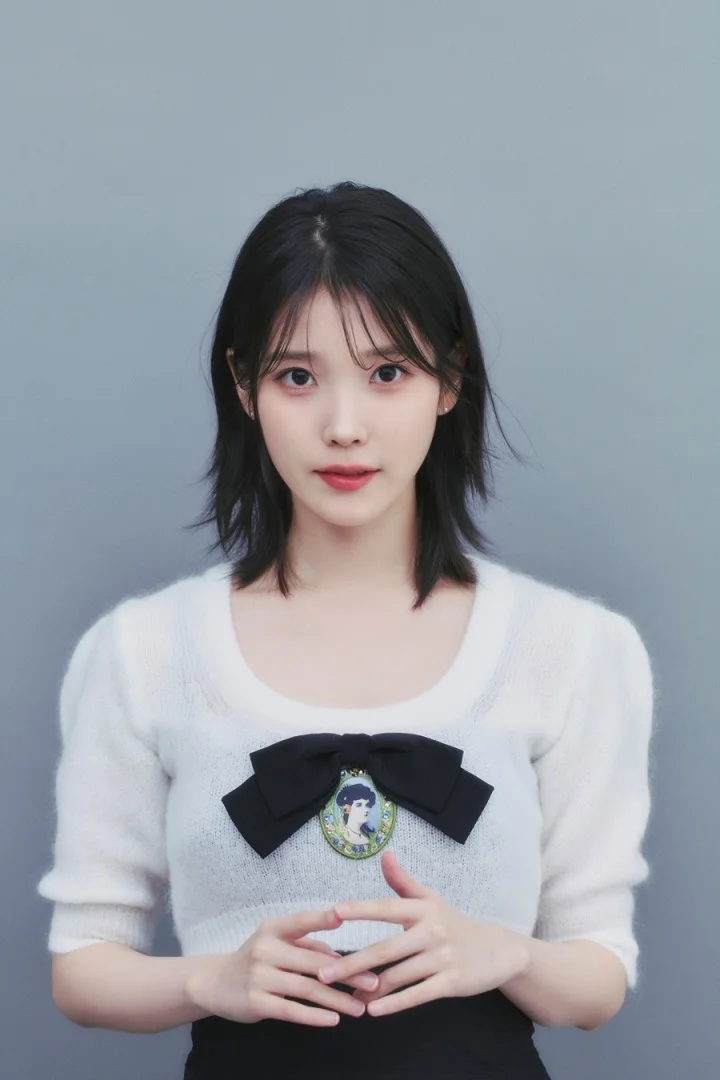 IU