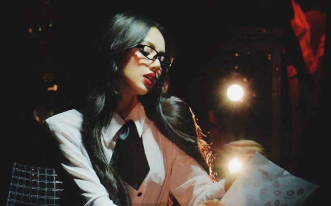 Beredar Video 3 Menit Diduga Performance Lisa BLACKPINK di Crazy Horse ...