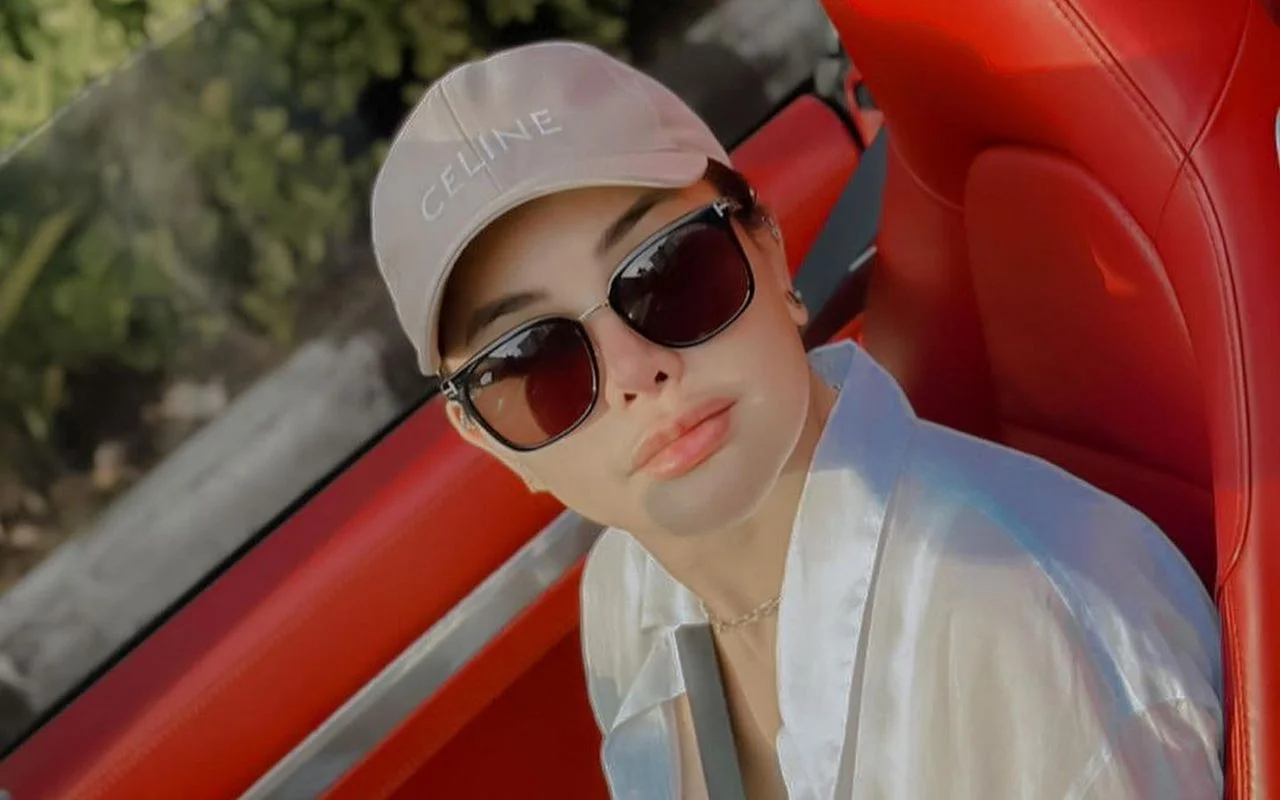 Nikita Mirzani Santai Kuliti Aib Mami Eda, Penampilan Terbaru Banjir Pujian