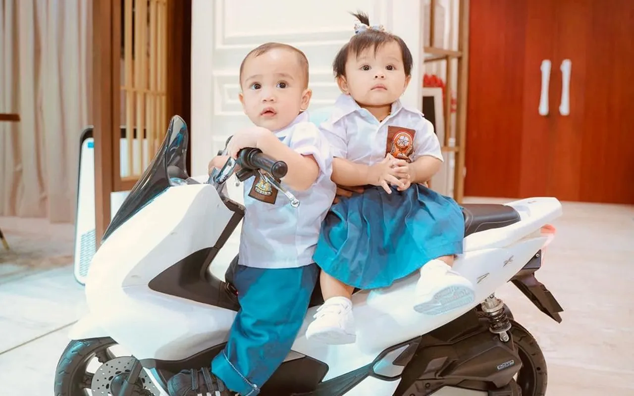 Viral Meme Kocak Rayyanza Cipung Curhat ke Ameena Soal Masa Lalu Raffi ...